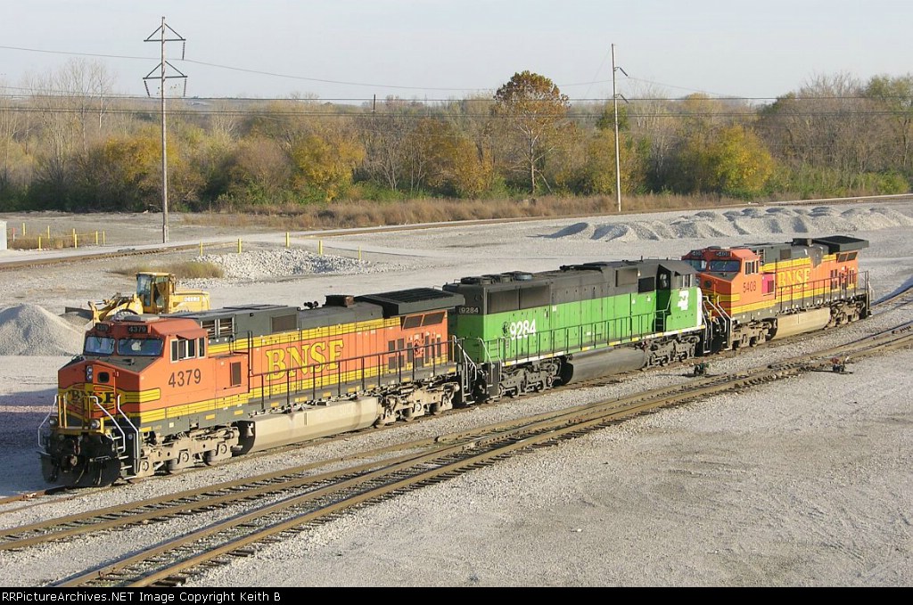 BNSF 4379 92O4 and 5408